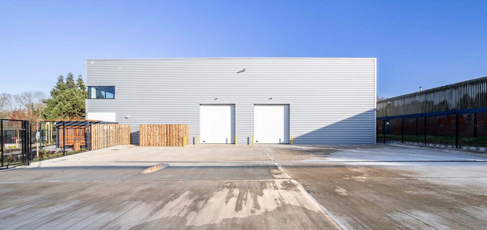 Hollin Ln, Milton Keynes, BKM MK12 6HT - Industrial For Lease Cityfeet.com