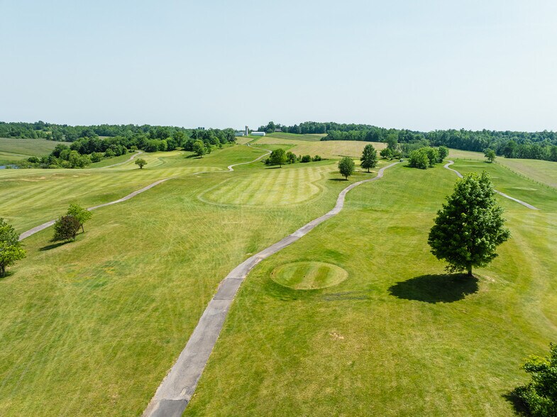 745 Hopewell rd, Hopewell, OH 43746 - Golf Course Driving Range For ...