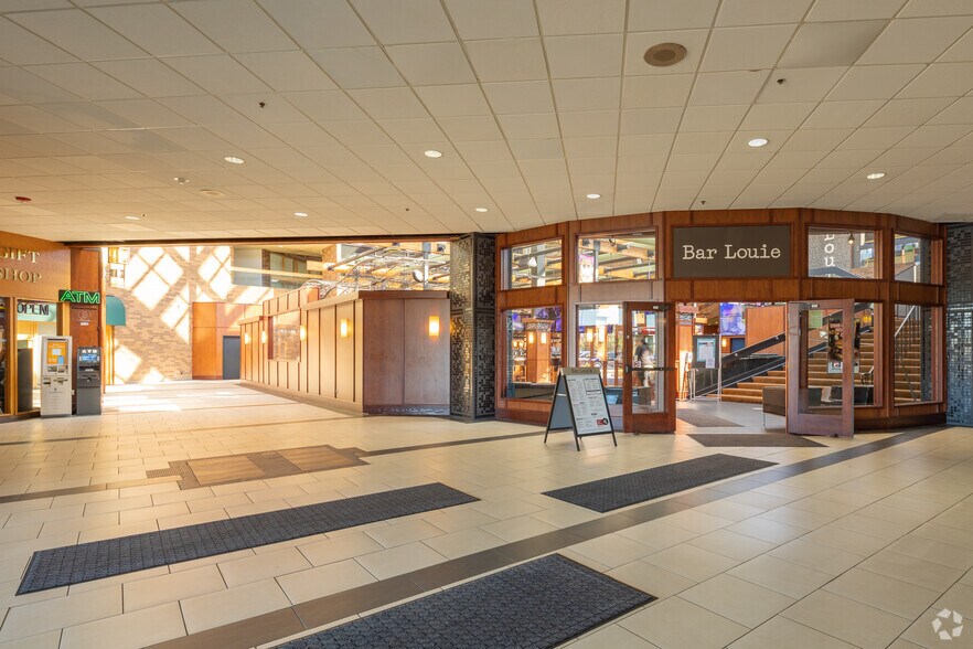 500 Holiday Plaza Dr, Matteson, IL 60443 - Hotel For Sale Cityfeet.com