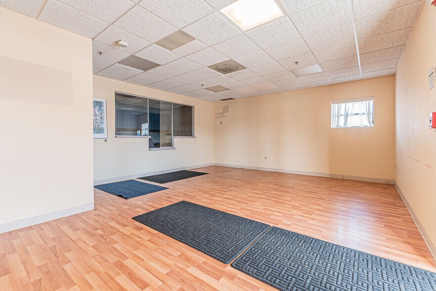 1260 W Higgins Rd, Hoffman Estates, IL 60169 - Office Cityfeet.com