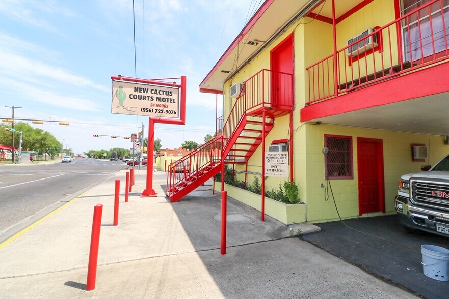 4119 Santa Maria Ave, Laredo, TX 78041 - Hotel For Sale Cityfeet.com