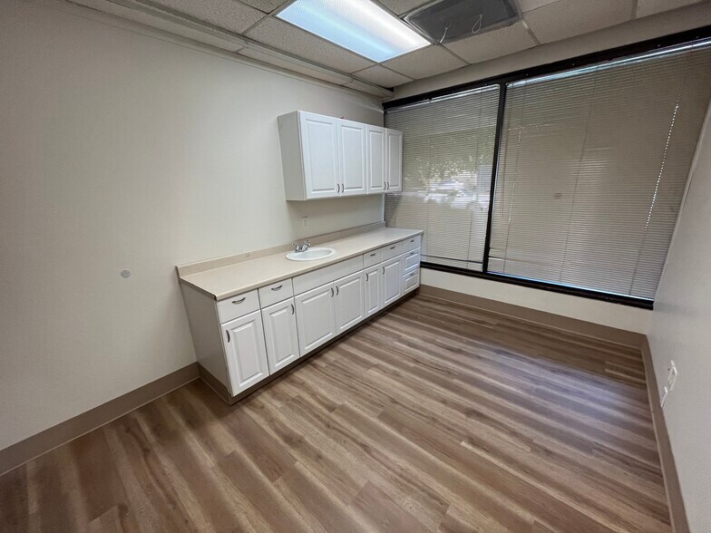 701 Howe Ave, Sacramento, CA 95825 - Medical For Sale Cityfeet.com