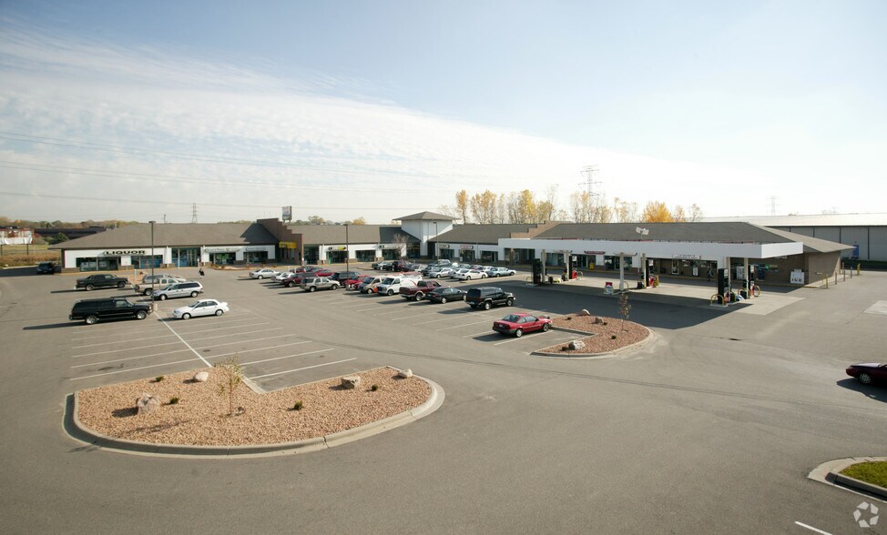 3186 Long Lake Rd, Roseville, MN 55113 For Lease Cityfeet.com