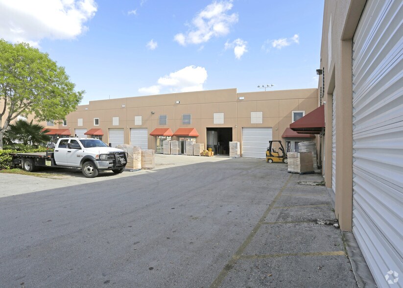 13275 SW 136th St, Miami, FL 33186 - Industrial For Lease Cityfeet.com