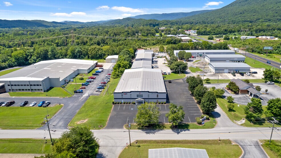106 Industrial Park Dr, Soddy Daisy, TN 37379 - Distribution For Sale ...