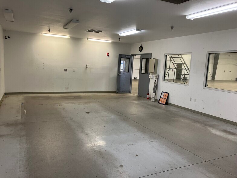 8803 Scobee St, Bakersfield, CA 93311 - Warehouse For Sale Cityfeet.com