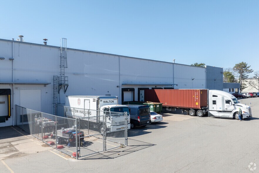 55 Metro Way, Secaucus, NJ 07094 - Industrial For Lease Cityfeet.com