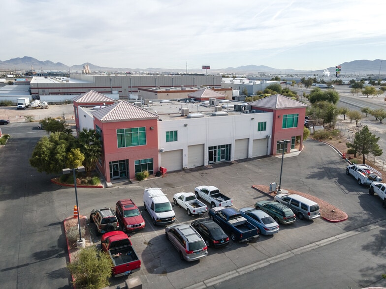 4570 Donovan Way, North Las Vegas, NV 89081 - Flex/R&D For Lease ...