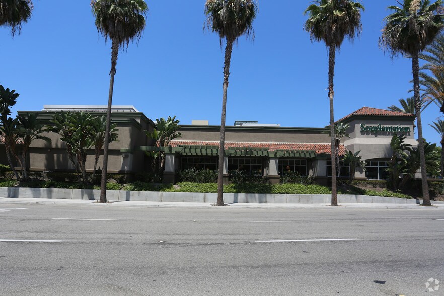 2825 Main St, Irvine, CA 92614 - Retail For Lease Cityfeet.com