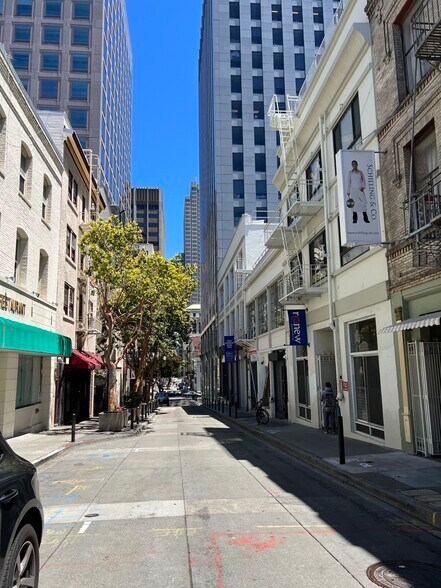 673 Commercial St, San Francisco, CA 94111 - Storefront Retail ...