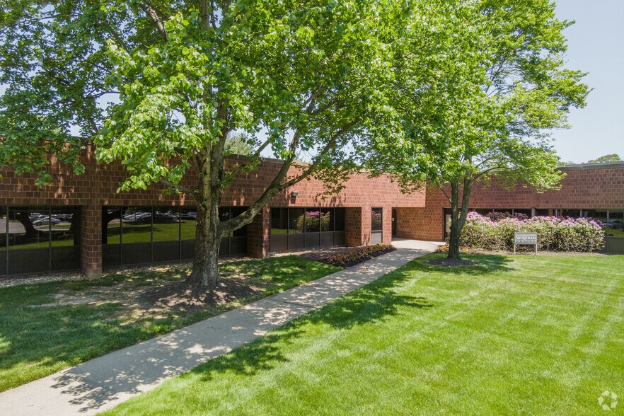 4 Research Way, Princeton, NJ 08540 Cityfeet.com