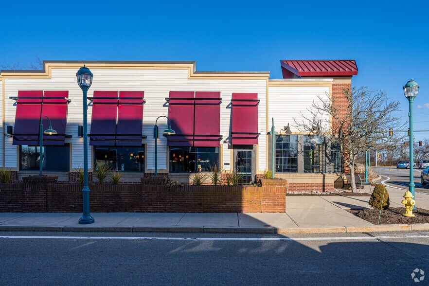 50 South County Commons Way, South Kingstown, RI 02879 For Lease ...