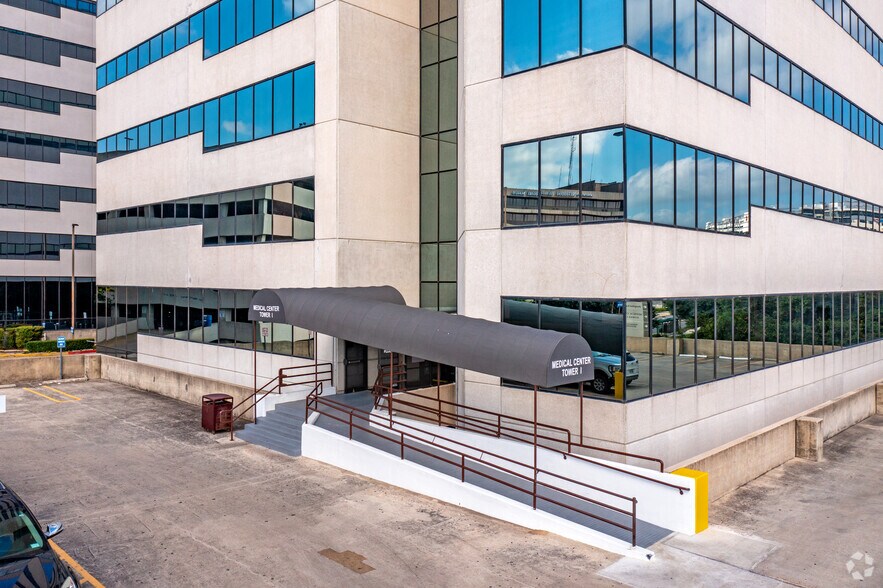 7950 Floyd Curl Dr, San Antonio, TX 78229 - Medical Office For Lease ...
