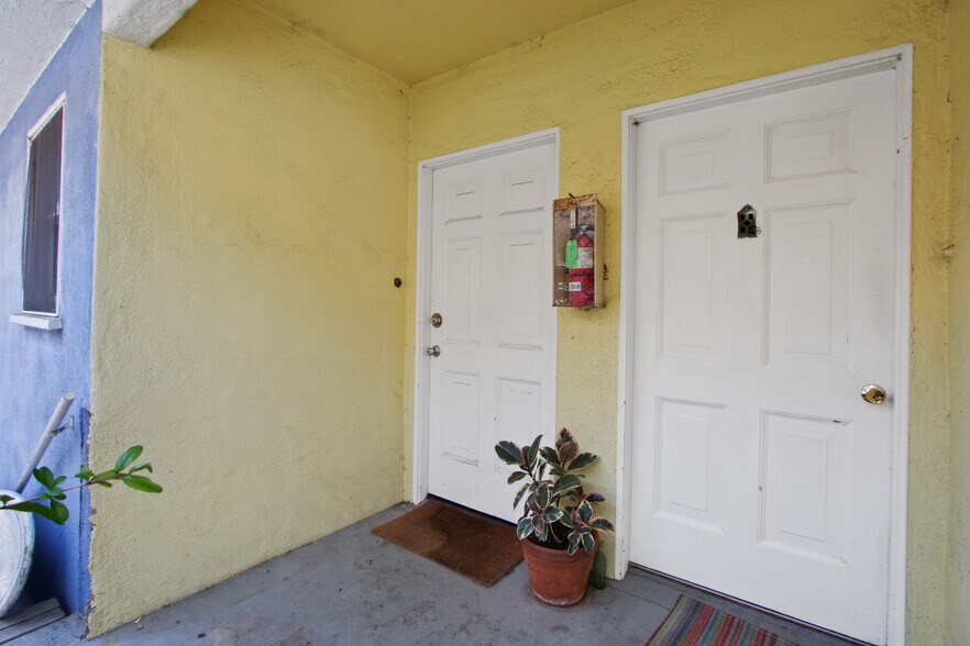 21249 Pacific Coast Hwy, Malibu, CA 90265 - Storefront Retail ...