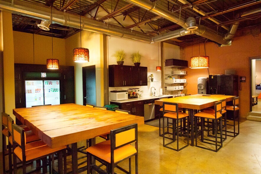 3008 Ross Ave, Dallas, TX 75204 - Office Cityfeet.com