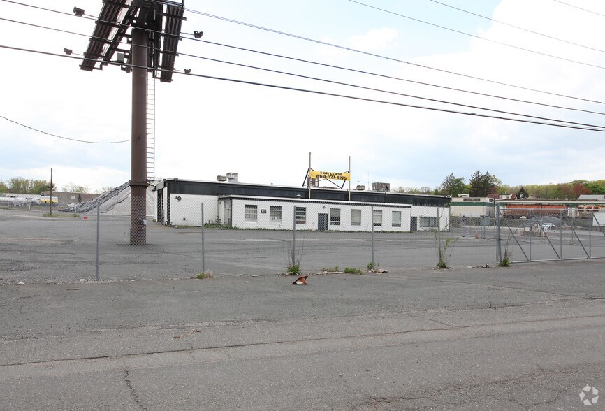 317 W Service Rd, Hartford, CT 06120 - Industrial For Lease Cityfeet.com