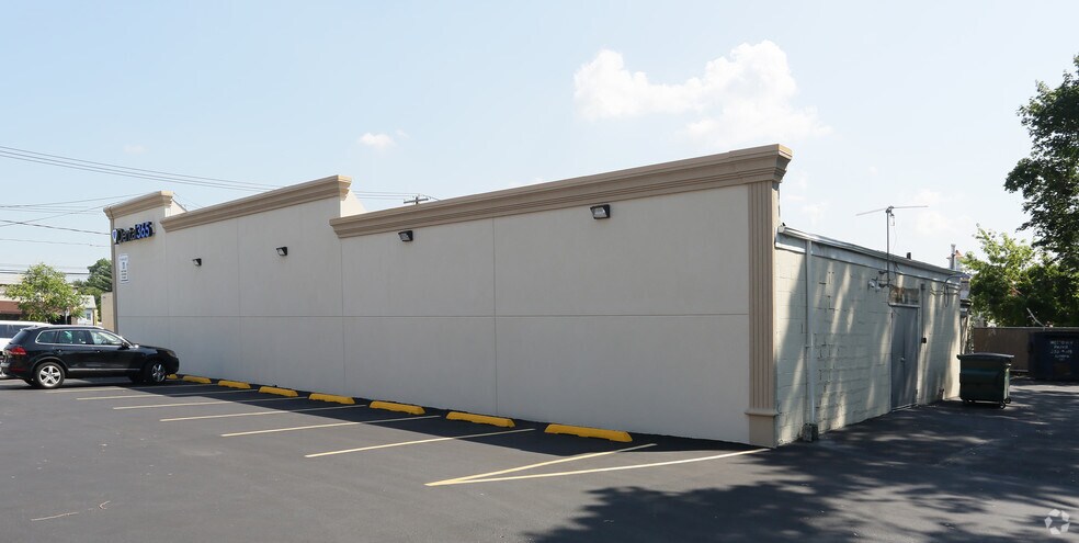 2780-2788 Merrick Rd, Bellmore, NY 11710 - Storefront For Sale Cityfeet.com