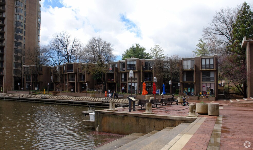 11404-11440 Washington Plz W, Reston, VA 20190 - Storefront Retail ...