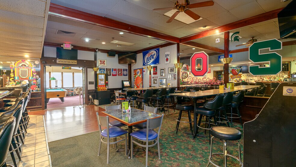 13450 Snow Rd, Brook Park, OH 44142 - Restaurant For Sale Cityfeet.com
