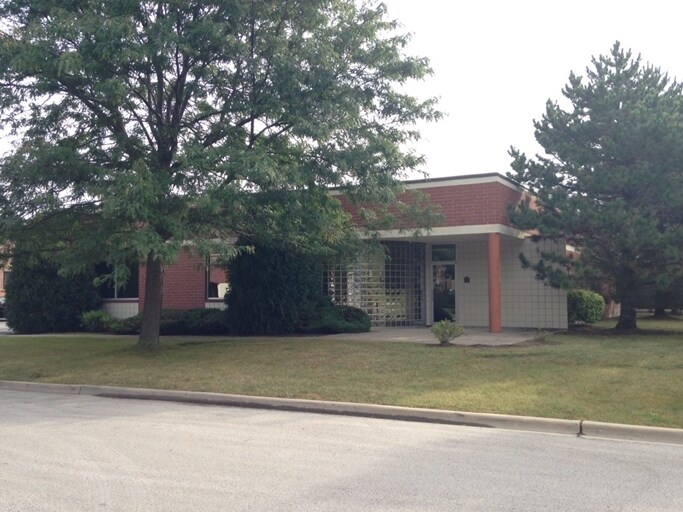 701 Creel Dr, Wood Dale, IL 60191 - Industrial For Lease Cityfeet.com