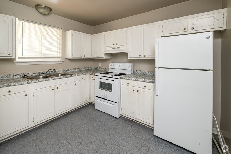 10025-10037 Avenue H, Baton Rouge, LA 70807 - Apartments For Sale ...