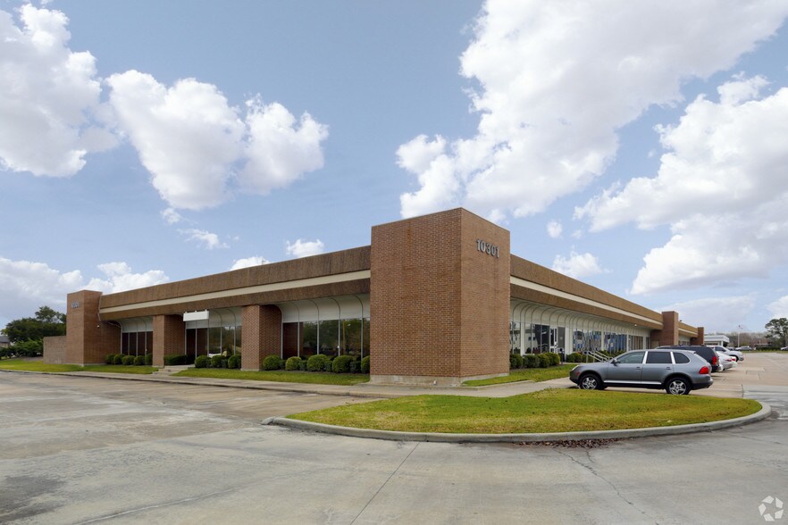 10301 Stella Link Rd, Houston, TX 77025 - Medical Office For Lease ...