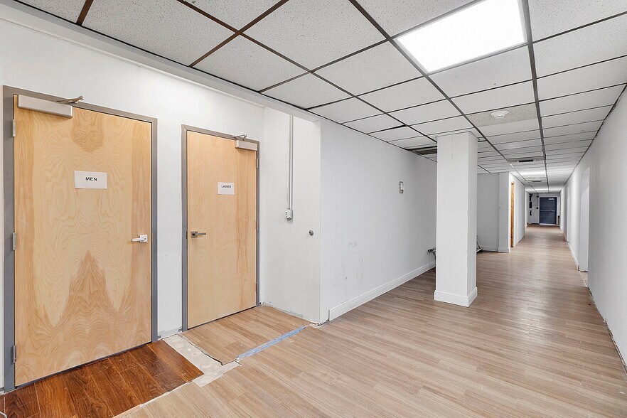 7777 SW 39th St, Davie, FL 33328 - Religious Facility For Sale Cityfeet.com