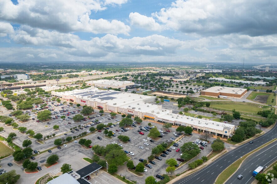 10900 Lakeline Mall Blvd, Austin, TX 78717 - Retail For Lease Cityfeet.com