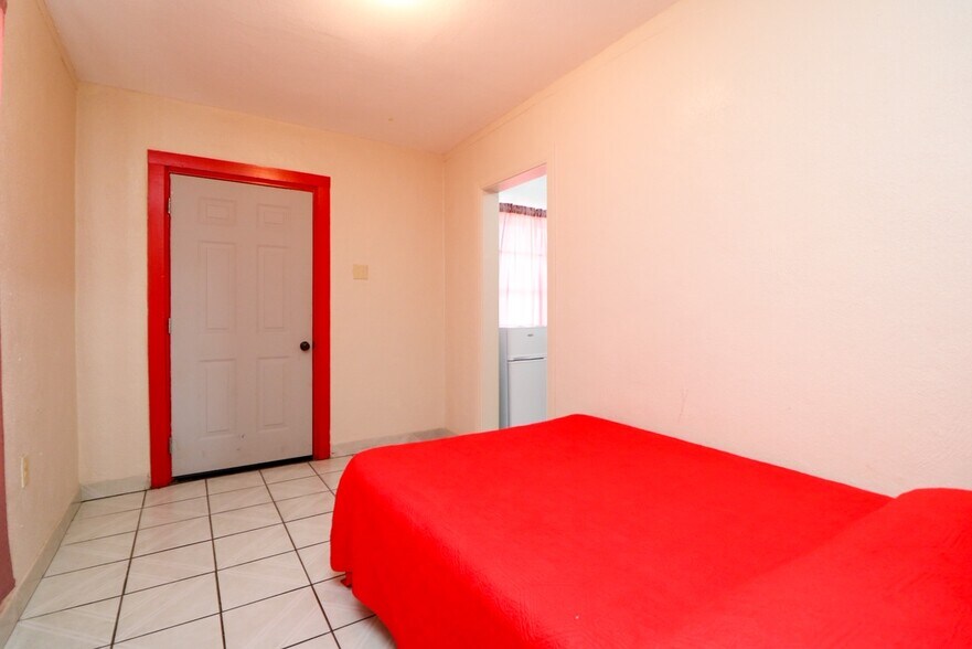 4119 Santa Maria Ave, Laredo, TX 78041 - Hotel For Sale Cityfeet.com