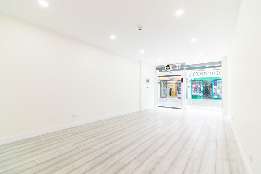 14 Strutton Ground, London, LND SW1P 2HP - Retail For Lease Cityfeet.com