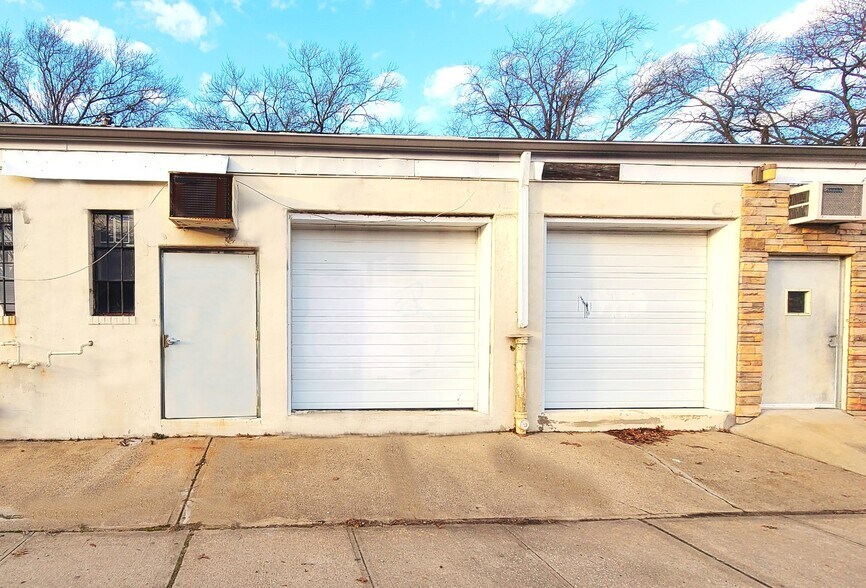 351-357 W Sunrise Hwy, Freeport, NY 11520 - Retail For Lease Cityfeet.com