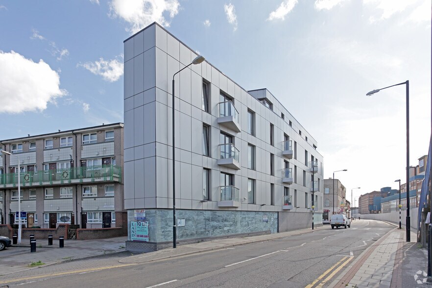 4 Connaught Rd, London, LND - Retail For Lease Cityfeet.com