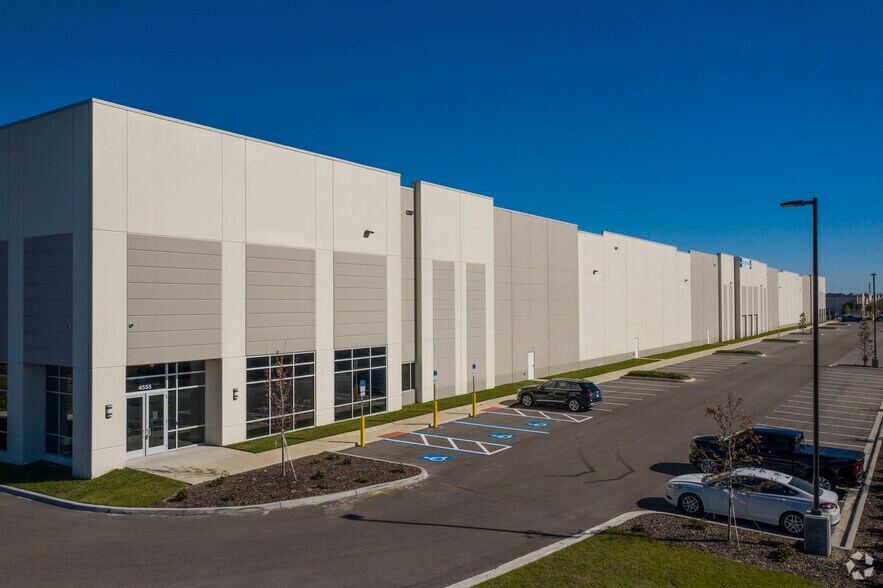 4555 Eagle Falls Pl, Tampa, FL 33619 - Industrial For Lease Cityfeet.com