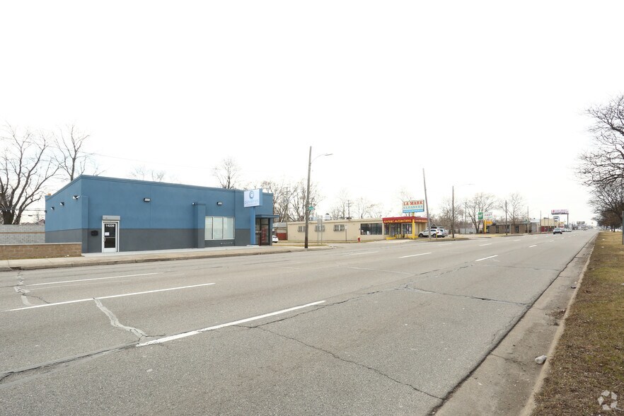 14243 W 8 Mile Rd, Detroit, MI 48235 - Office Cityfeet.com