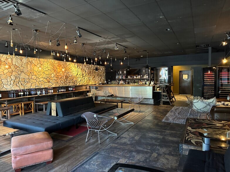 175 S Nova Rd, Ormond Beach, FL 32174 - Retail For Lease Cityfeet.com