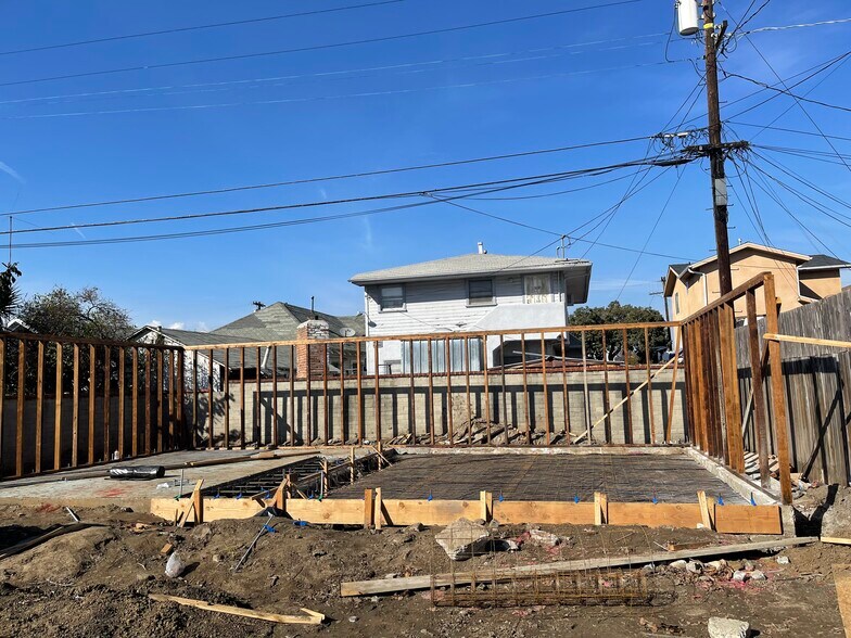 1261 W 35th Pl, Los Angeles, CA 90007 - Apartments For Sale Cityfeet.com