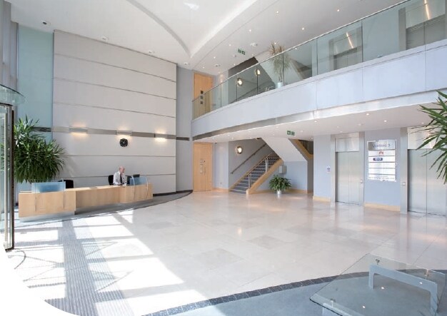 Jays Close, Basingstoke, HAM RG22 4BS - Office For Lease Cityfeet.com