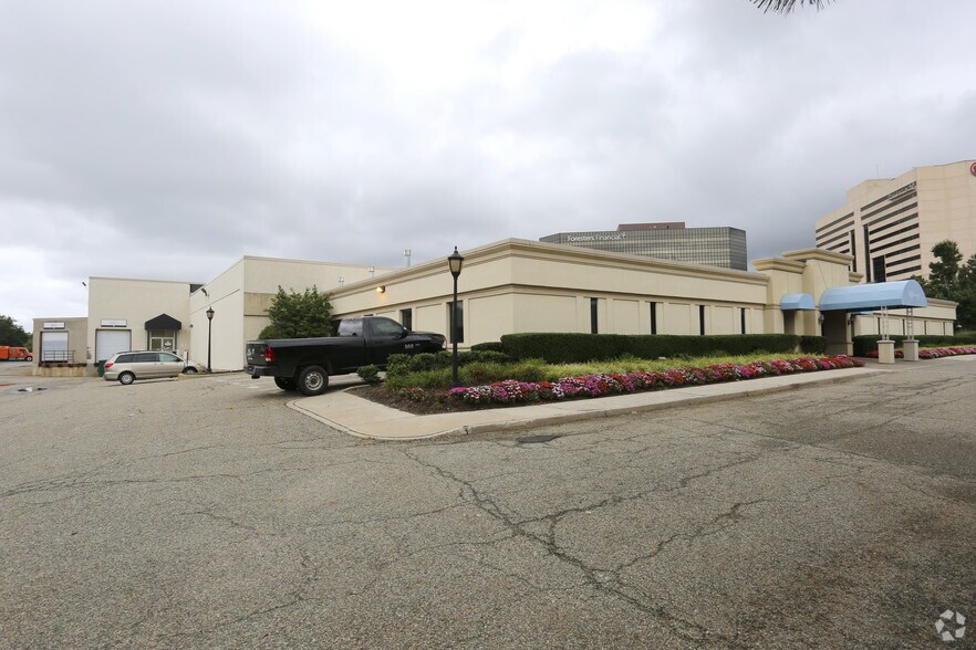 135 Raritan Center Pky, Edison, NJ 08837 - Flex/R&D For Lease Cityfeet.com