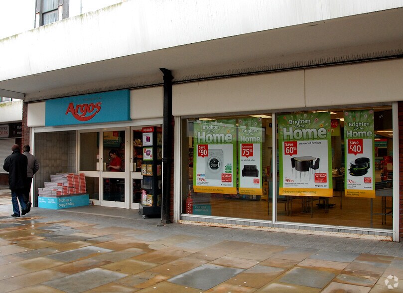 Albert Sq, Widnes, CHS WA8 6JW - Retail For Lease Cityfeet.com