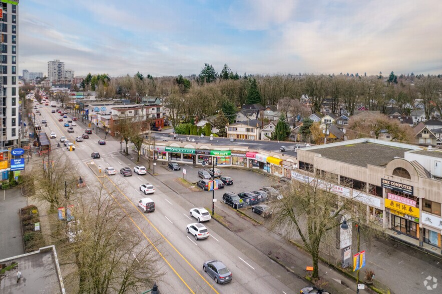 1066 Kingsway, Vancouver, BC V5V 3C6 - Retail Cityfeet.com