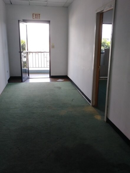 94-216 Farrington Hwy, Waipahu, HI 96797 - Medical Office For Lease ...