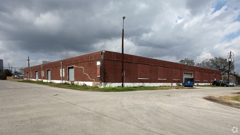 10 N Milby St, Houston, TX 77003 - Industrial For Lease Cityfeet.com