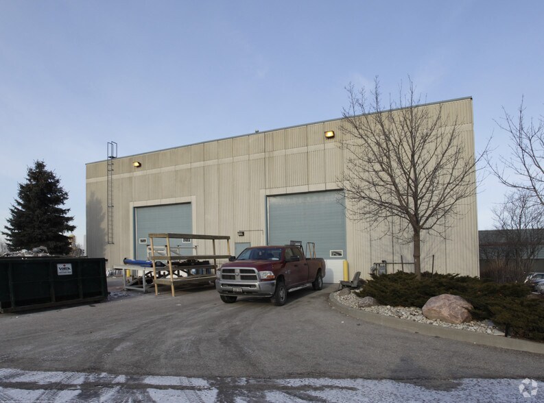 45 Moyal Ct, Concord, ON L4K 4R8 - Industrial For Lease Cityfeet.com
