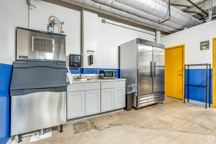 5248 Democracy Dr, Plano, TX 75024 - Office For Lease Cityfeet.com