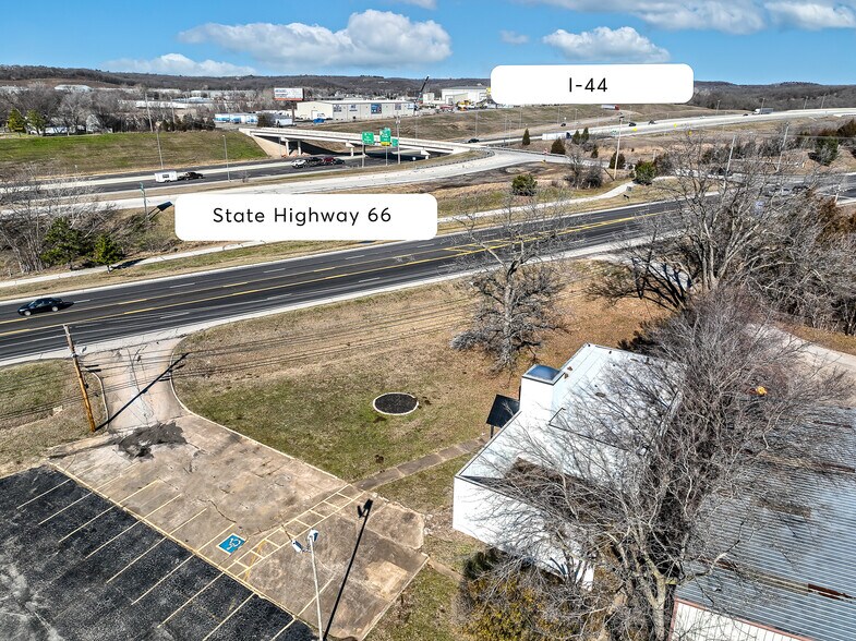 9657 New Sapulpa Rd, Sapulpa, OK 74066 - Storefront Retail Office For ...