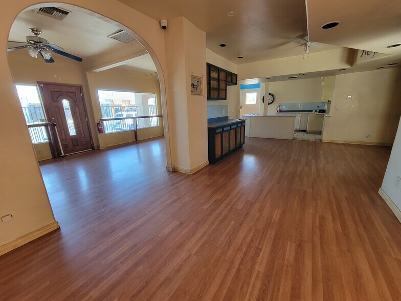 1517 E McDowell Rd, Phoenix, AZ 85006 - Restaurant For Sale Cityfeet.com