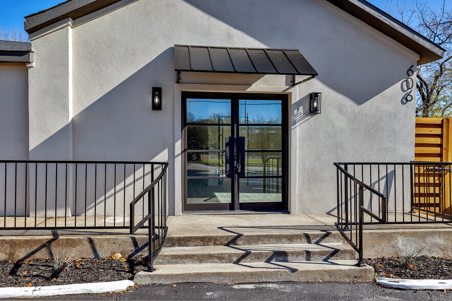 606 N Main St, Duncanville, TX 75116 - Office For Sale Cityfeet.com