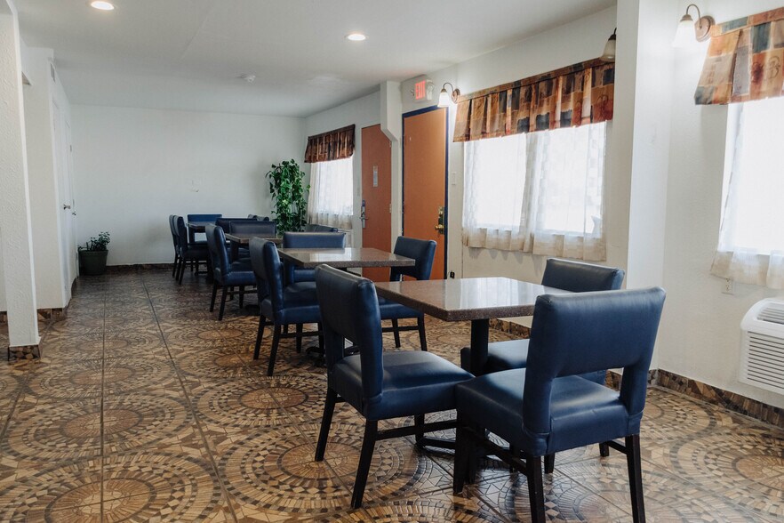 1600 Cedar St, Raton, NM 87740 - Hotel For Sale Cityfeet.com