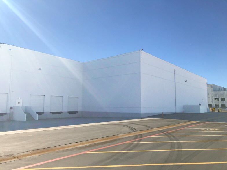 5233-5235 Alcoa Ave, Vernon, CA 90058 - Industrial For Lease Cityfeet.com
