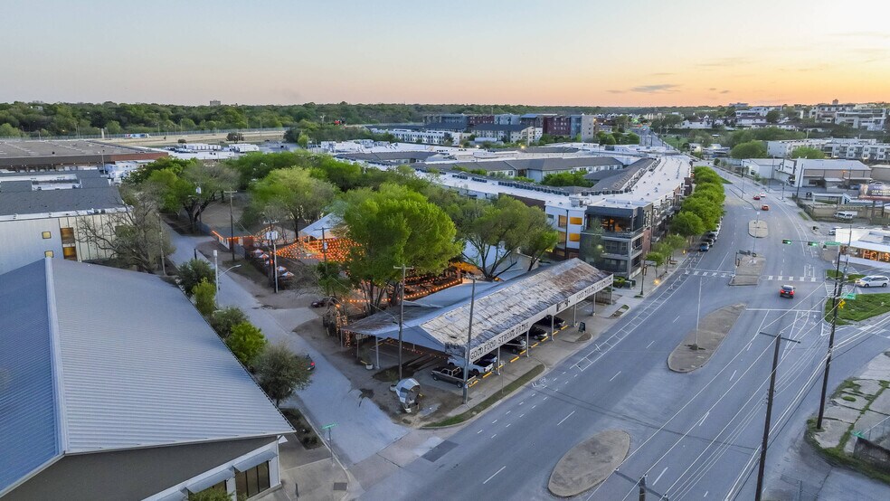 510 W Commerce St, Dallas, TX 75208 - Restaurant For Sale Cityfeet.com